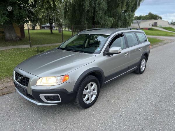Pelēks Volvo XC70 2008 Utena, ar dzinēja tilpumu 2.40 L un nobraukumu 271 tūkst. km par 5650 €, foto 1 vietnē AUTOMOTO.COM.LV