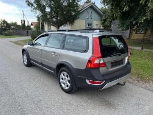 Pelēks Volvo XC70 2008 Utena, ar dzinēja tilpumu 2.40 L un nobraukumu 271 tūkst. km par 5650 €, foto 7 vietnē AUTOMOTO.COM.LV