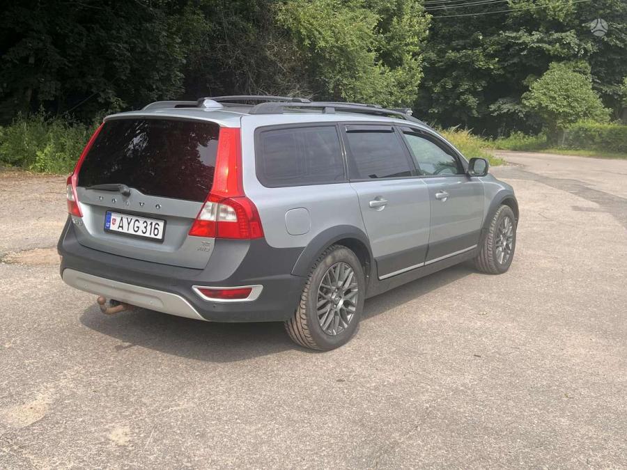 Pelēks Volvo XC70 2008 Trakai, ar dzinēja tilpumu 0.00 L un nobraukumu 320 tūkst. km par 5350 €, foto 4 vietnē AUTOMOTO.COM.LV