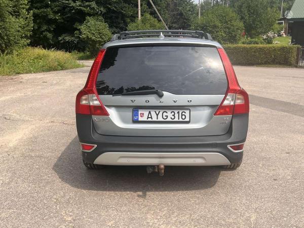 Pelēks Volvo XC70 2008 Trakai, ar dzinēja tilpumu 0.00 L un nobraukumu 320 tūkst. km par 5350 €, foto 5 vietnē AUTOMOTO.COM.LV
