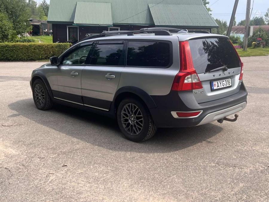 Pelēks Volvo XC70 2008 Trakai, ar dzinēja tilpumu 0.00 L un nobraukumu 320 tūkst. km par 5350 €, foto 6 vietnē AUTOMOTO.COM.LV