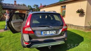 Pelēks Volvo XC70 2008 Daugavpils, ar dzinēja tilpumu 2.40 L un nobraukumu 267 tūkst. km par 5500 €, foto 5 vietnē AUTOMOTO.COM.LV