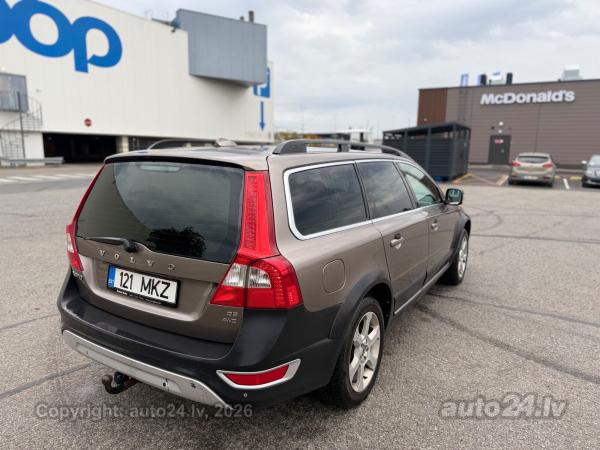 Grey Volvo XC70 2008 in Tallinn, with an engine capacity of 2.40 L and mileage of 0 thousand km for 3700 €, photo 6 on AUTOMOTO.COM.LV