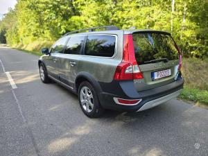 Pelēks Volvo XC70 2008 Viļņa, ar dzinēja tilpumu 2.40 L un nobraukumu 400 tūkst. km par 6900 €, foto 5 vietnē AUTOMOTO.COM.LV