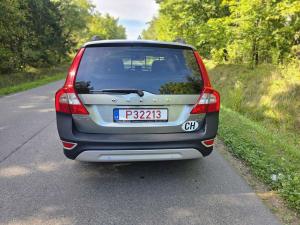 Pelēks Volvo XC70 2008 Viļņa, ar dzinēja tilpumu 2.40 L un nobraukumu 400 tūkst. km par 6900 €, foto 6 vietnē AUTOMOTO.COM.LV