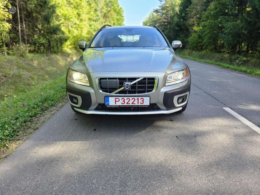 Pelēks Volvo XC70 2008 Viļņa, ar dzinēja tilpumu 2.40 L un nobraukumu 400 tūkst. km par 6900 €, foto 11 vietnē AUTOMOTO.COM.LV