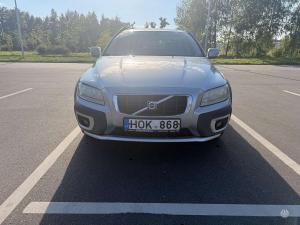 Grey Volvo XC70 2008 in Vilnius, with an engine capacity of 2.40 L and mileage of 275 thousand km for 3900 €, photo 4 on AUTOMOTO.COM.LV