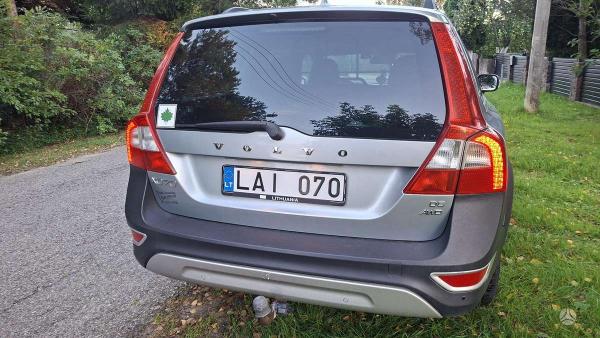 Pelēks Volvo XC70 2008 Viļņa, ar dzinēja tilpumu 2.40 L un nobraukumu 185 tūkst. km par 7350 €, foto 7 vietnē AUTOMOTO.COM.LV