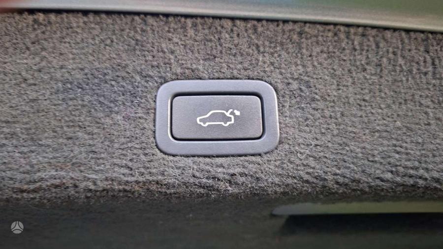 Pelēks Volvo XC70 2008 Viļņa, ar dzinēja tilpumu 2.40 L un nobraukumu 185 tūkst. km par 7350 €, foto 8 vietnē AUTOMOTO.COM.LV