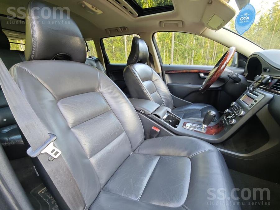Pelēks Volvo XC70 2008 Tukums, ar dzinēja tilpumu 2.40 L un nobraukumu 350 tūkst. km par 3200 €, foto 8 vietnē AUTOMOTO.COM.LV