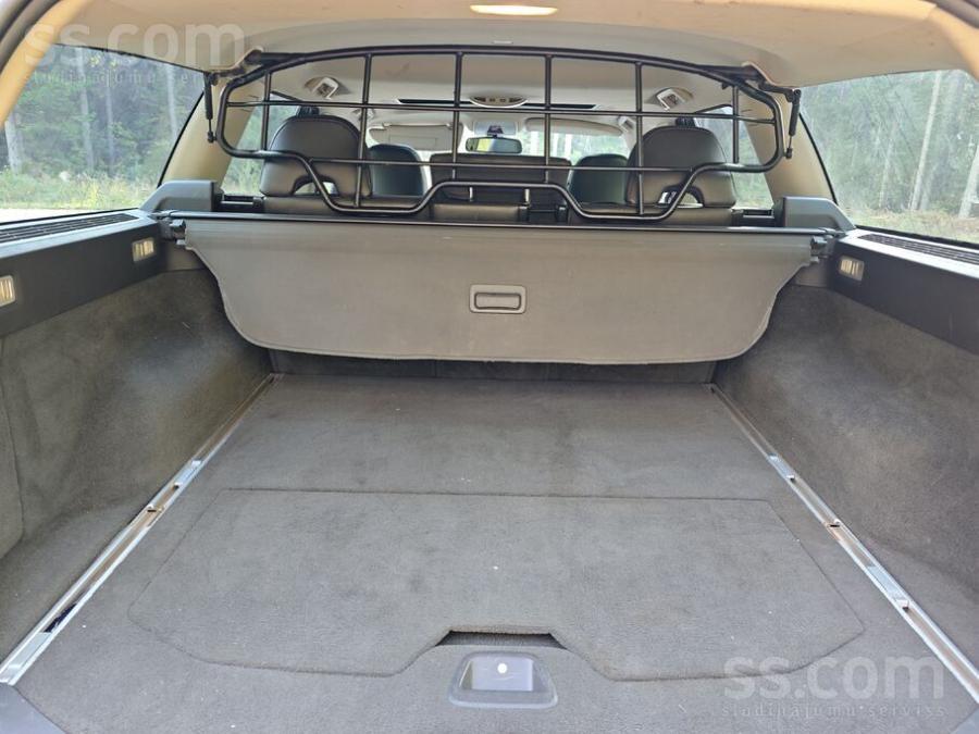 Pelēks Volvo XC70 2008 Tukums, ar dzinēja tilpumu 2.40 L un nobraukumu 350 tūkst. km par 3200 €, foto 12 vietnē AUTOMOTO.COM.LV