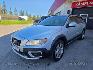Pelēks Volvo XC70 2009 Tartu, ar dzinēja tilpumu 2.40 L un nobraukumu 325 tūkst. km par 3750 €, foto  vietnē AUTOMOTO.COM.LV