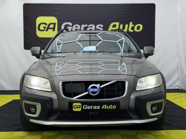 Pelēks Volvo XC70 2009 Viļņa, ar dzinēja tilpumu 2.40 L un nobraukumu 296 tūkst. km par 6890 €, foto 2 vietnē AUTOMOTO.COM.LV