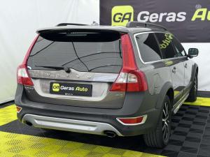 Grey Volvo XC70 2009 in Vilnius, with an engine capacity of 2.40 L and mileage of 296 thousand km for 6890 €, photo 7 on AUTOMOTO.COM.LV
