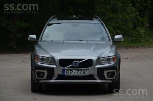 Pelēks Volvo XC70 2009 Rīga, ar dzinēja tilpumu 2.40 L un nobraukumu 279 tūkst. km par 7790 €, foto 3 vietnē AUTOMOTO.COM.LV