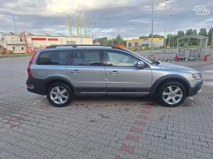 Grey Volvo XC70 2009 in Kedainiai, with an engine capacity of 2.40 L and mileage of 293 thousand km for 4200 €, photo 12 on AUTOMOTO.COM.LV