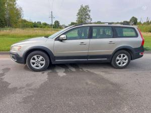 Pelēks Volvo XC70 2009 Ignalina, ar dzinēja tilpumu 2.40 L un nobraukumu 261 tūkst. km par 6490 €, foto 4 vietnē AUTOMOTO.COM.LV