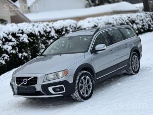 Grey Volvo XC70 2010 in Jurmala, with an engine capacity of 2.40 L and mileage of 0 thousand km for 6990 €, photo 3 on AUTOMOTO.COM.LV