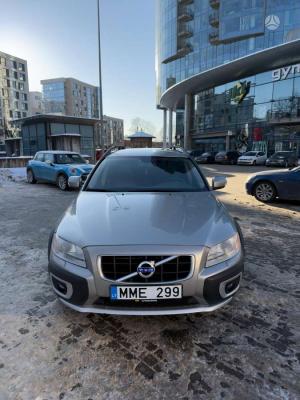 Pelēks Volvo XC70 2010 Viļņa, ar dzinēja tilpumu 2.40 L un nobraukumu 286 tūkst. km par 9500 €, foto 5 vietnē AUTOMOTO.COM.LV
