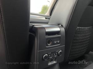 Grey Volvo XC70 2010 in Tartu, with an engine capacity of 2.40 L and mileage of 295 thousand km for 6000 €, photo 18 on AUTOMOTO.COM.LV