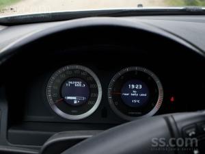 Pelēks Volvo XC70 2010 Rīga, ar dzinēja tilpumu 2.40 L un nobraukumu 363 tūkst. km par 5160 €, foto 7 vietnē AUTOMOTO.COM.LV