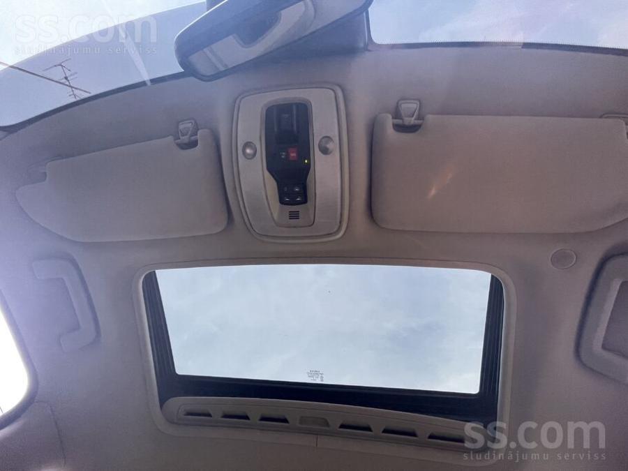Pelēks Volvo XC70 2010 Ogre, ar dzinēja tilpumu 2.40 L un nobraukumu 408 tūkst. km par 6700 €, foto 7 vietnē AUTOMOTO.COM.LV