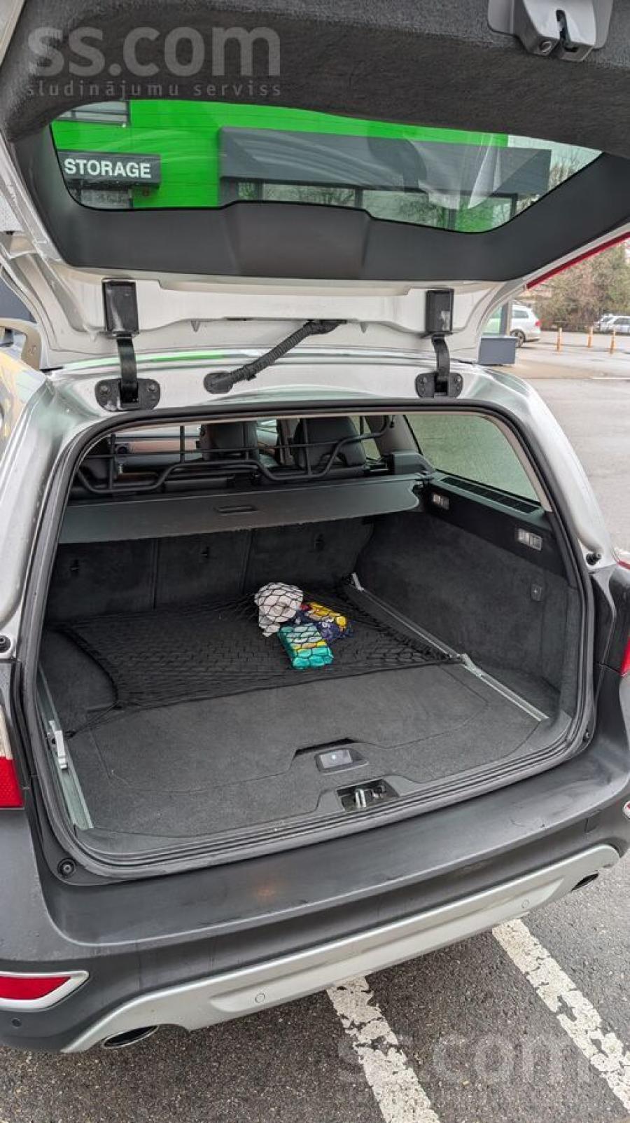 Pelēks Volvo XC70 2010 Rīga, ar dzinēja tilpumu 2.40 L un nobraukumu 147 tūkst. km par 10999 €, foto 8 vietnē AUTOMOTO.COM.LV