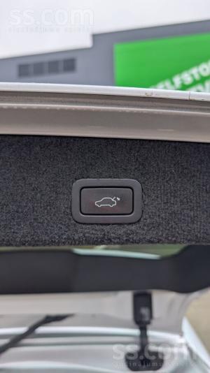 Pelēks Volvo XC70 2010 Rīga, ar dzinēja tilpumu 2.40 L un nobraukumu 147 tūkst. km par 10999 €, foto 9 vietnē AUTOMOTO.COM.LV