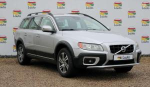 Grey Volvo XC70 2011 in Vilnius, with an engine capacity of 2.40 L and mileage of 292 thousand km for 8890 €, photo 2 on AUTOMOTO.COM.LV
