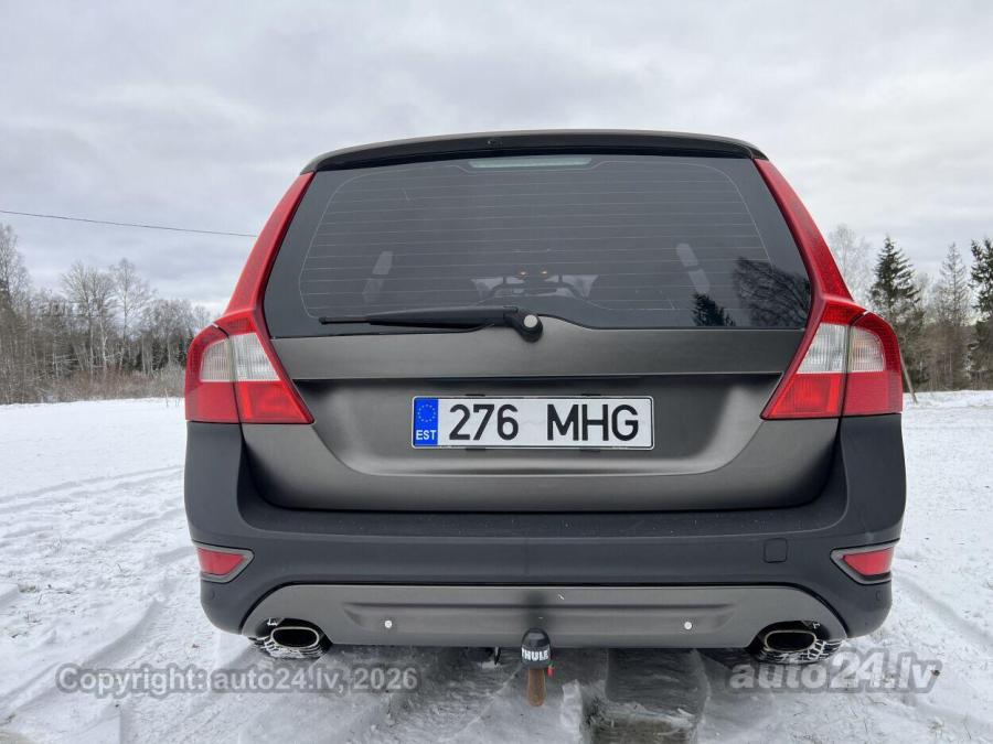 Pelēks Volvo XC70 2011 Otepē, ar dzinēja tilpumu 2.40 L un nobraukumu 348 tūkst. km par 6300 €, foto 9 vietnē AUTOMOTO.COM.LV