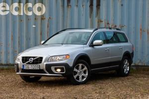 Grey Volvo XC70 2011 in Riga, with an engine capacity of 2.40 L and mileage of 316 thousand km for 9495 €, photo 4 on AUTOMOTO.COM.LV