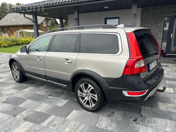 Pelēks Volvo XC70 2011 Rēzekne, ar dzinēja tilpumu 2.40 L un nobraukumu 337 tūkst. km par 6700 €, foto 2 vietnē AUTOMOTO.COM.LV
