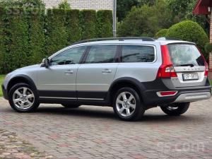 Pelēks Volvo XC70 2011 Rīga, ar dzinēja tilpumu 2.00 L un nobraukumu 371 tūkst. km par 6950 €, foto 4 vietnē AUTOMOTO.COM.LV