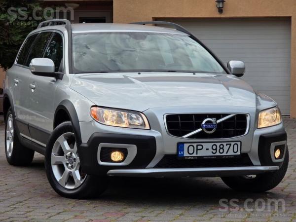 Pelēks Volvo XC70 2011 Rīga, ar dzinēja tilpumu 2.00 L un nobraukumu 371 tūkst. km par 6950 €, foto 7 vietnē AUTOMOTO.COM.LV