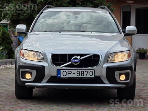 Pelēks Volvo XC70 2011 Rīga, ar dzinēja tilpumu 2.00 L un nobraukumu 371 tūkst. km par 6950 €, foto 8 vietnē AUTOMOTO.COM.LV