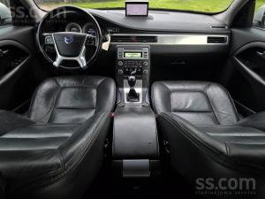 Pelēks Volvo XC70 2011 Rīga, ar dzinēja tilpumu 2.00 L un nobraukumu 371 tūkst. km par 6950 €, foto 24 vietnē AUTOMOTO.COM.LV
