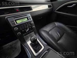 Pelēks Volvo XC70 2011 Rīga, ar dzinēja tilpumu 2.00 L un nobraukumu 371 tūkst. km par 6950 €, foto 28 vietnē AUTOMOTO.COM.LV