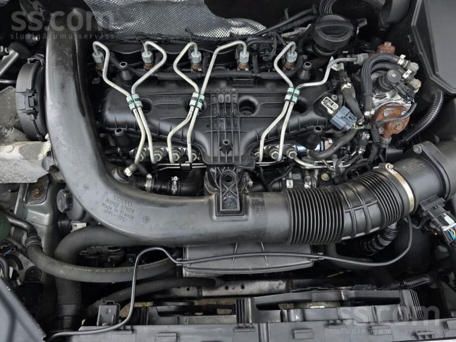 Pelēks Volvo XC70 2011 Rīga, ar dzinēja tilpumu 2.00 L un nobraukumu 371 tūkst. km par 6950 €, foto 31 vietnē AUTOMOTO.COM.LV