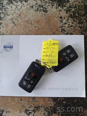 Pelēks Volvo XC70 2011 Rīga, ar dzinēja tilpumu 2.40 L un nobraukumu 0 tūkst. km par 7695 €, foto 19 vietnē AUTOMOTO.COM.LV