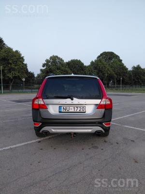 Pelēks Volvo XC70 2011 Rīga, ar dzinēja tilpumu 2.40 L un nobraukumu 399 tūkst. km par 7200 €, foto 8 vietnē AUTOMOTO.COM.LV