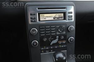 Серый Вольво ХС70 2011 в Рига, объемом двигателя 2.40 л и пробегом 312 тыс. км за 7990 €, фото 15 на AUTOMOTO.COM.LV