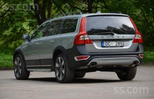 Pelēks Volvo XC70 2012 Rīga, ar dzinēja tilpumu 2.40 L un nobraukumu 0 tūkst. km par 10390 €, foto 6 vietnē AUTOMOTO.COM.LV