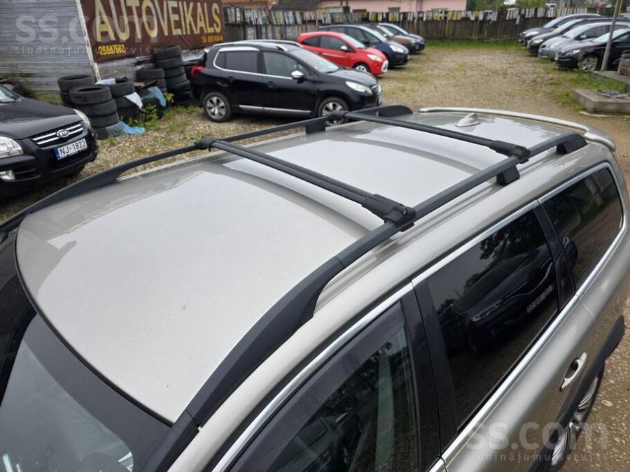 Pelēks Volvo XC70 2012 Rēzekne, ar dzinēja tilpumu 2.40 L un nobraukumu 0 tūkst. km par 8990 €, foto 27 vietnē AUTOMOTO.COM.LV