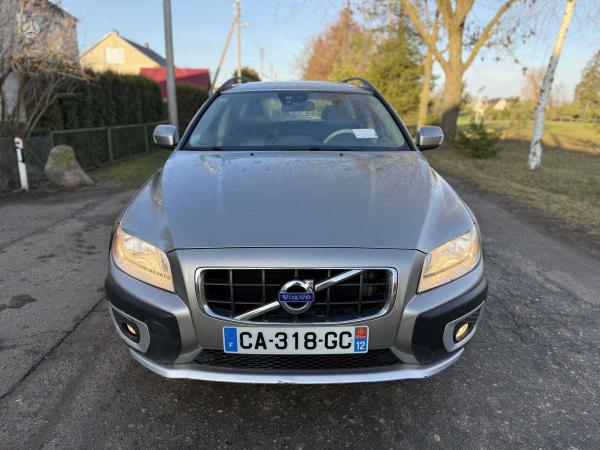 Grey Volvo XC70 2012 in Marijampole, with an engine capacity of 1.98 L and mileage of 270 thousand km for 4800 €, photo 8 on AUTOMOTO.COM.LV