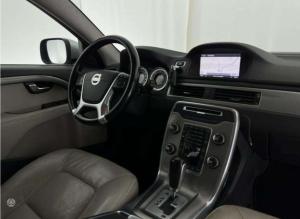 Grey Volvo XC70 2012 in Jonava, with an engine capacity of 1.98 L and mileage of 410 thousand km for 8200 €, photo 13 on AUTOMOTO.COM.LV