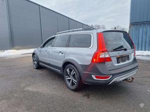 Grey Volvo XC70 2012 in Taurage, with an engine capacity of 2.40 L and mileage of 300 thousand km for 5700 €, photo 3 on AUTOMOTO.COM.LV