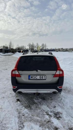 Pelēks Volvo XC70 2012 Kauņa, ar dzinēja tilpumu 2.40 L un nobraukumu 241 tūkst. km par 9999 €, foto 6 vietnē AUTOMOTO.COM.LV