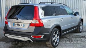 Pelēks Volvo XC70 2012 Tallina, ar dzinēja tilpumu 2.40 L un nobraukumu 213 tūkst. km par 9990 €, foto 4 vietnē AUTOMOTO.COM.LV