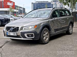 Pelēks Volvo XC70 2012 Rīga, ar dzinēja tilpumu 2.40 L un nobraukumu 250 tūkst. km par 3900 €, foto 3 vietnē AUTOMOTO.COM.LV