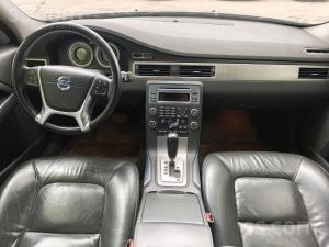 Pelēks Volvo XC70 2012 Rīga, ar dzinēja tilpumu 2.40 L un nobraukumu 250 tūkst. km par 3900 €, foto 10 vietnē AUTOMOTO.COM.LV